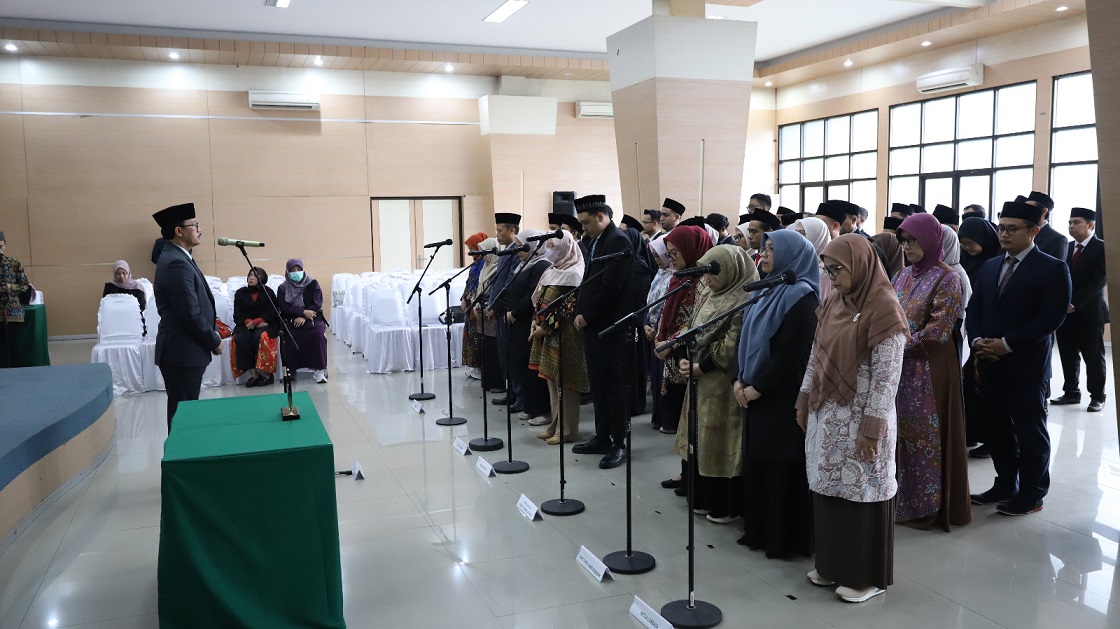 Unisba Resmikan 59 Pejabat Struktural Baru – Media Kampus